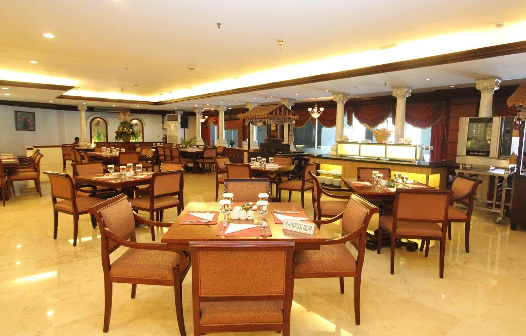 HOTEL BIDAKARA GRAND PANCORAN JAKARTA | ⋆⋆⋆⋆ | INDONESIA | SEASON DEALS ...